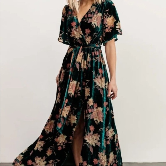 Baltic Born | Dresses | Baltic Born Uma Velvet Maxi Dress In Green ...